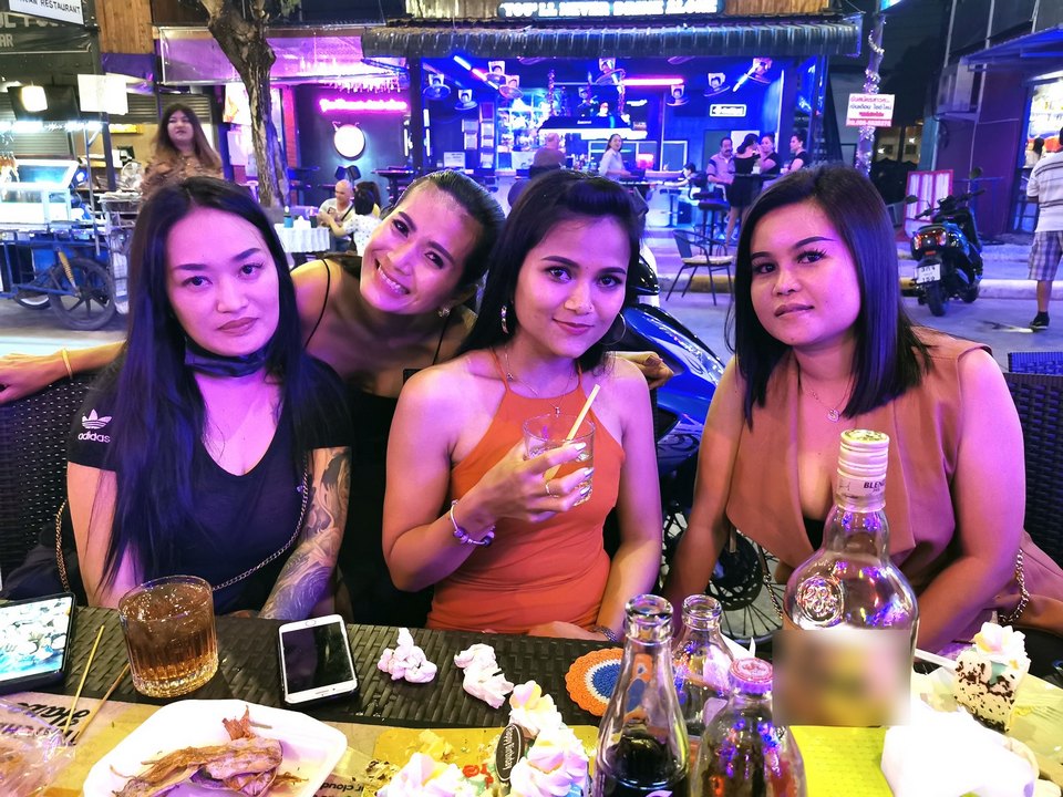 Pattaya bars, now you see them, now you don’t - Chrome Crumpet